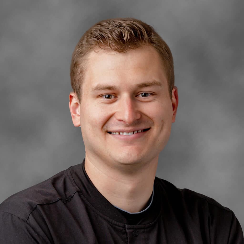 FERGUS FALLS CENTER - Apple Tree Dental